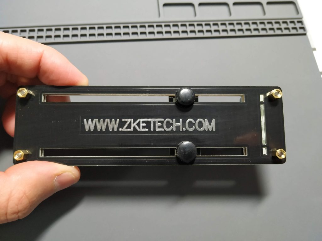 Holder for 18650 cell testing - ElectroTinker