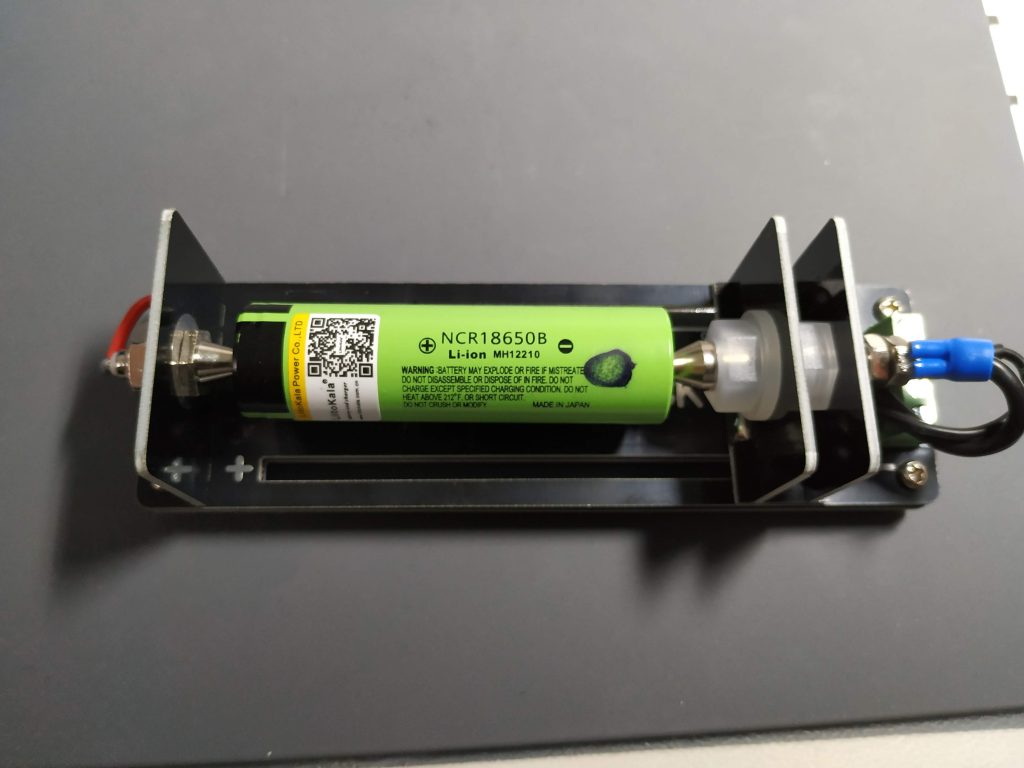 Holder for 18650 cell testing - ElectroTinker